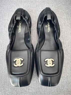 CHANEL | Shoes | Chanel Blazy Black Square Toe Leather Crunchy Flats ...